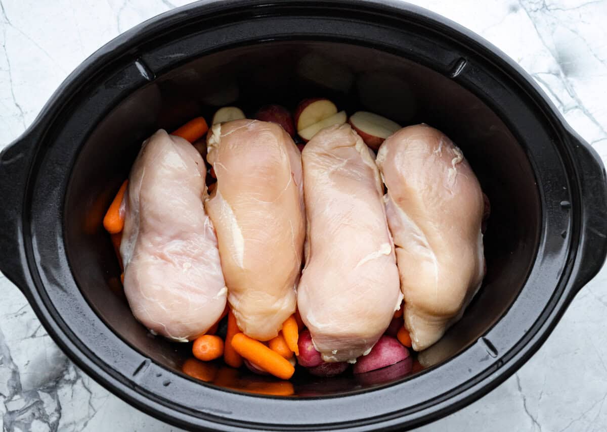 Slow Cooker Creamy Ranch Chicken | The Recipe Critic
