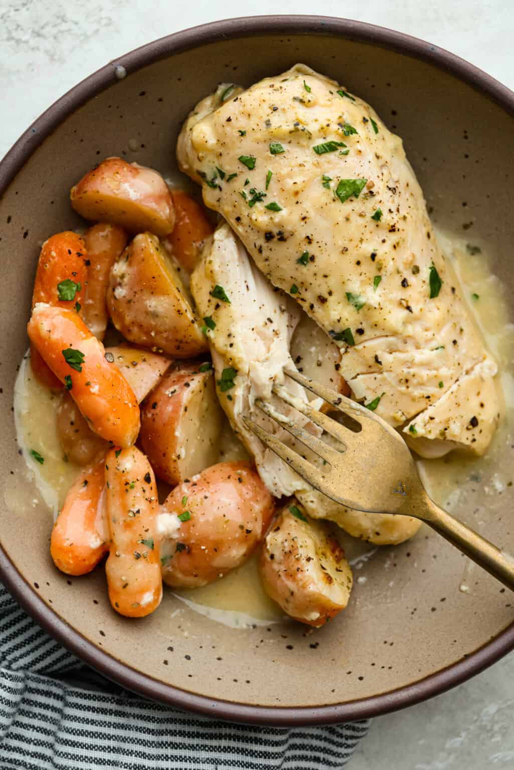 Slow Cooker Creamy Ranch Chicken | The Recipe Critic
