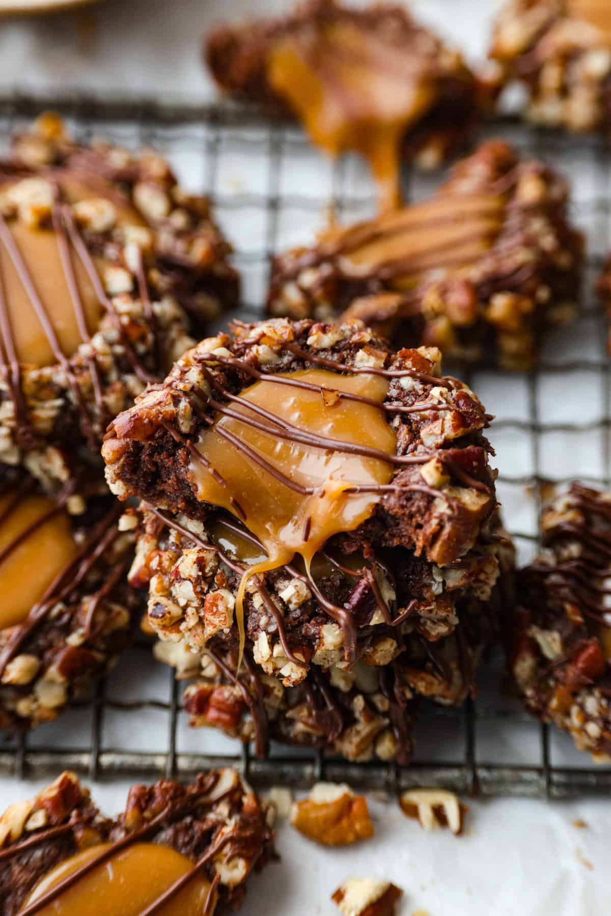 Turtle Cookies | The Recipe Critic