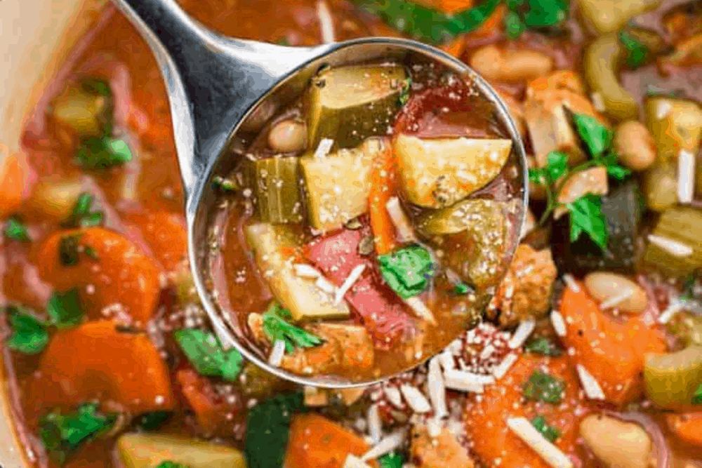 Tuscan Vegetable Chicken Stew | The Recipe Critic