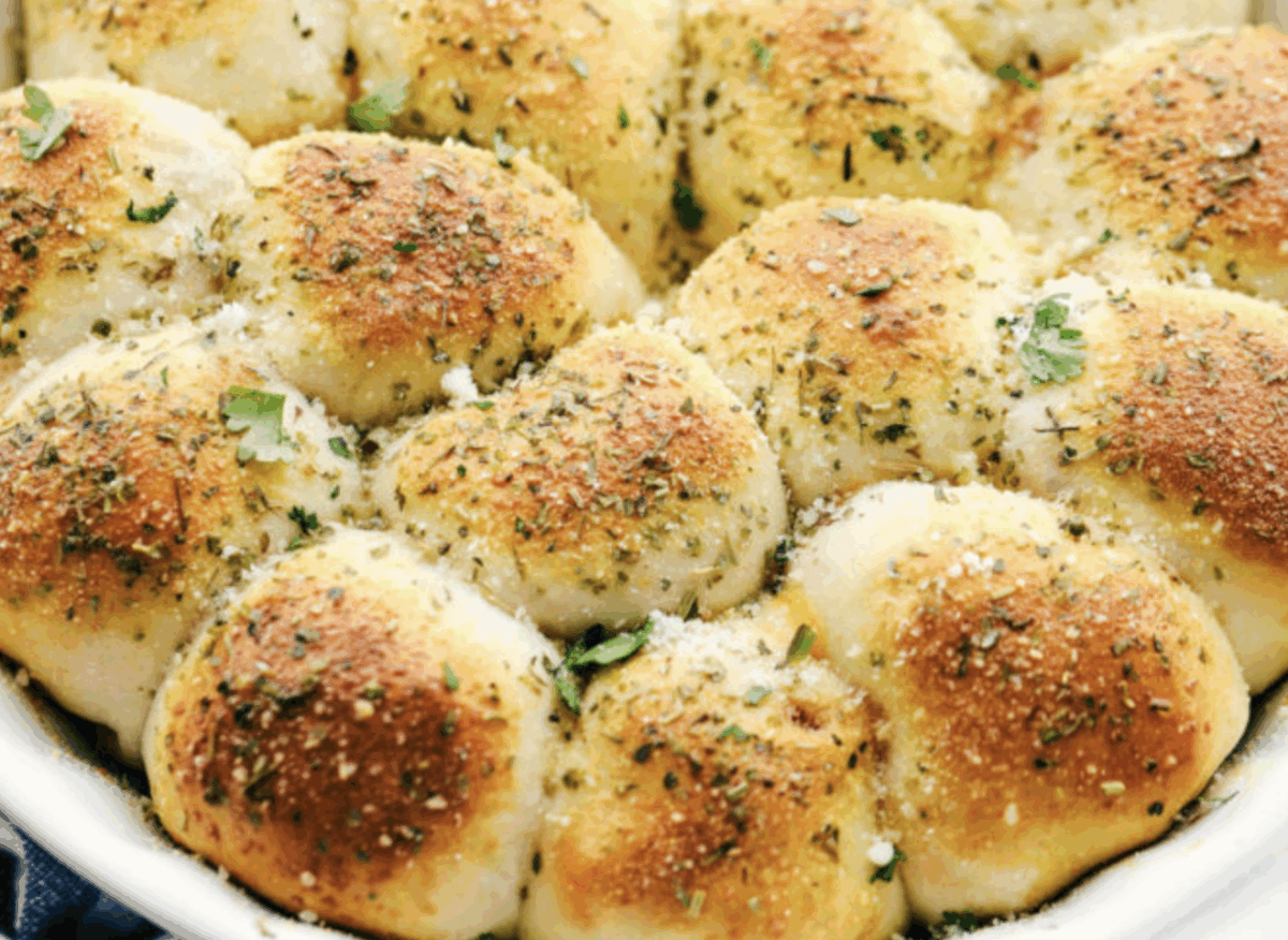 Homemade Stuffed Pizza Bites Recipe | The Recipe Critic