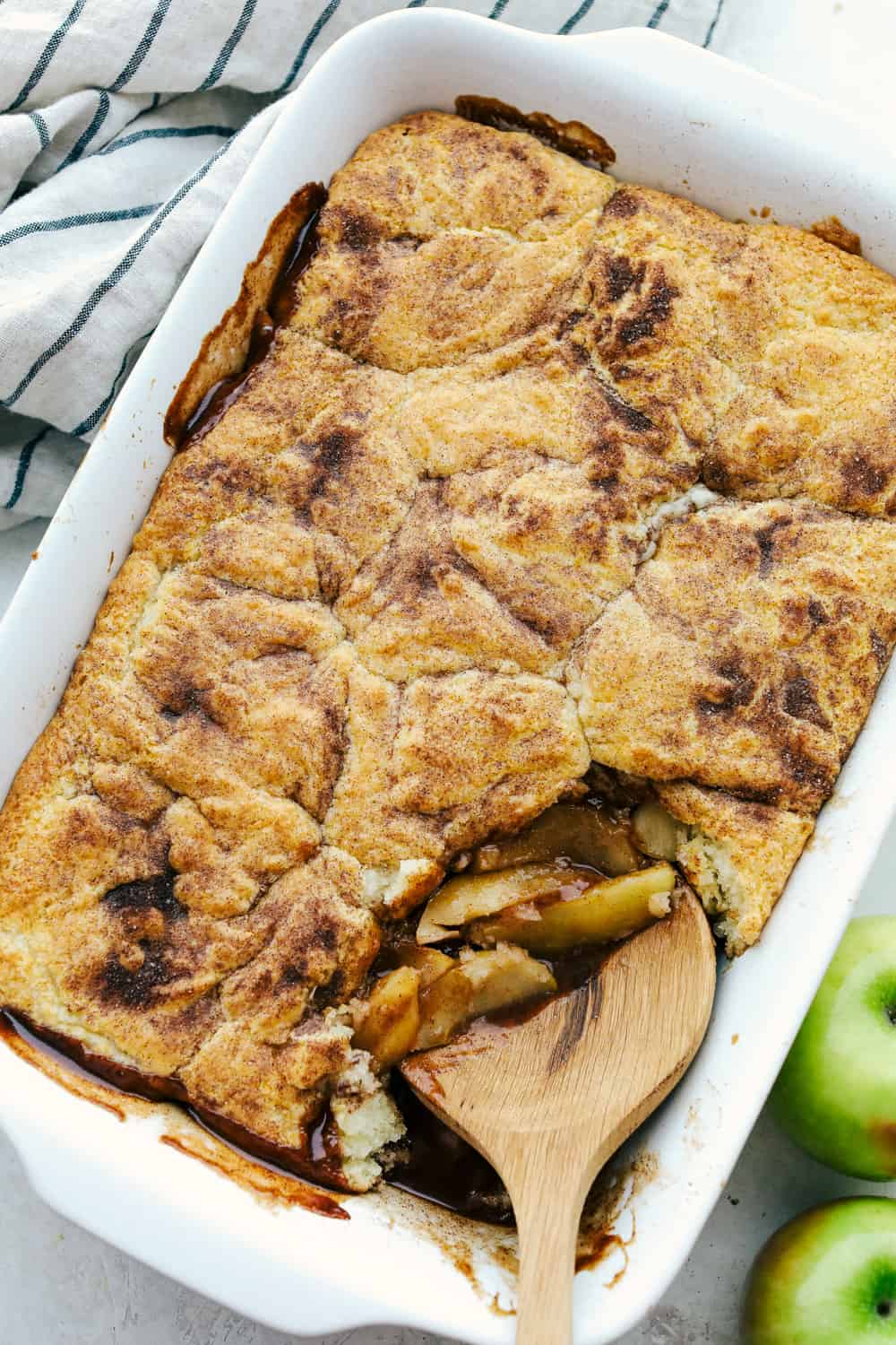 Old Fashioned Apple Cobbler | The Recipe Critic