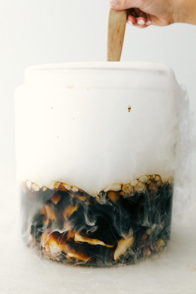 Delicious Homemade Root Beer Recipe (Ready in 15 minutes!) - SMART KIDS