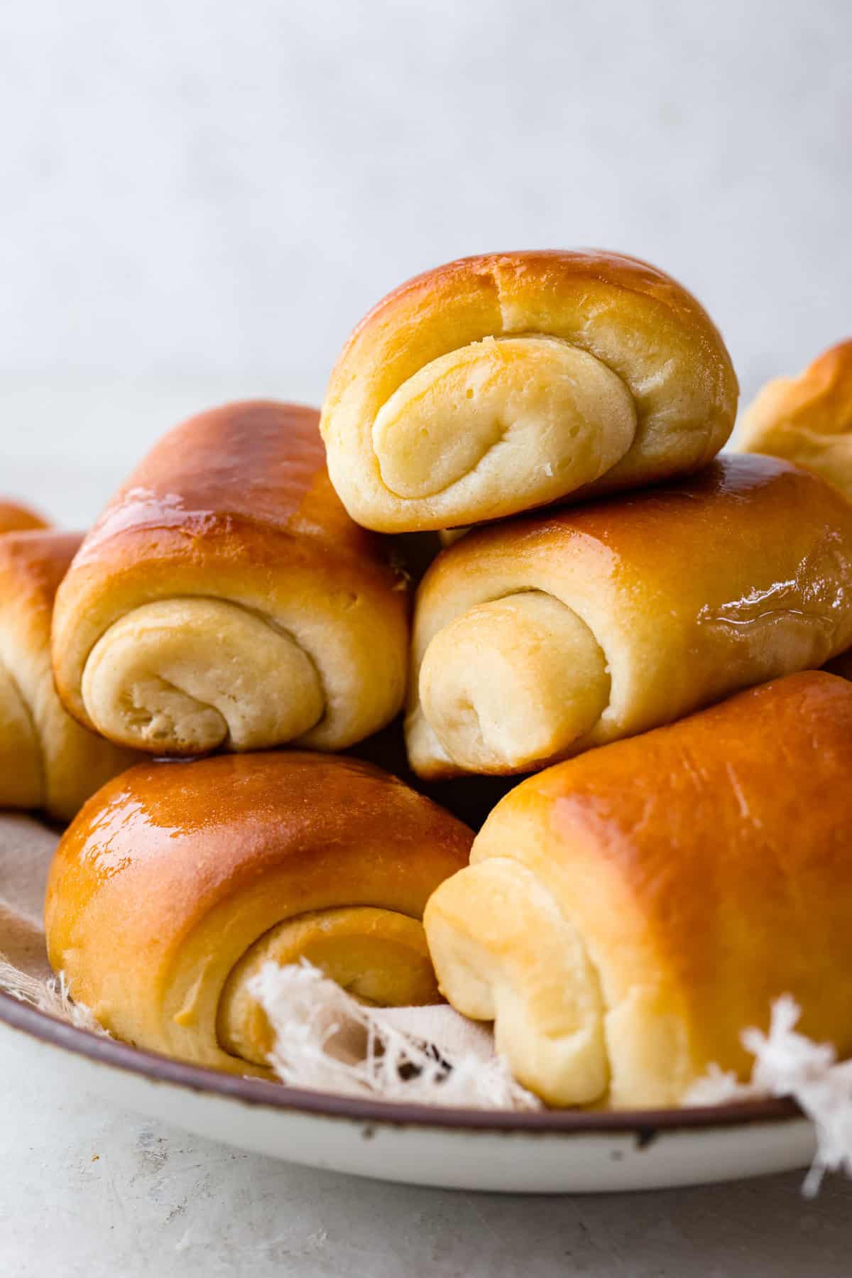 Lion House Rolls