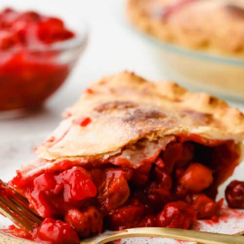 The Best Sweet Cherry Pie Recipe | The Recipe Critic