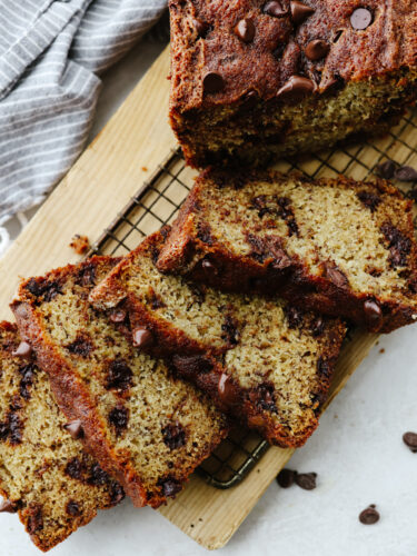 Simple Chocolate Chip Banana Bread | The Recipe Critic