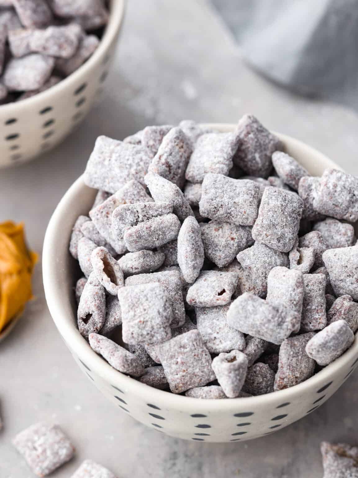 Muddy Buddy Bars | The Recipe Critic