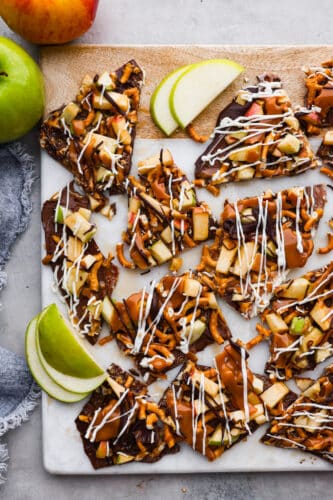 Caramel Apple Bark with Pretzels | The Recipe Critic