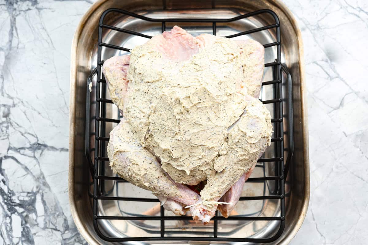 The Juiciest Roasted Turkey Recipe (Step by Step Instructions) | The ...