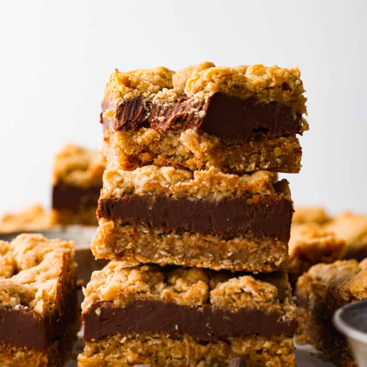 Oatmeal Fudge Bars