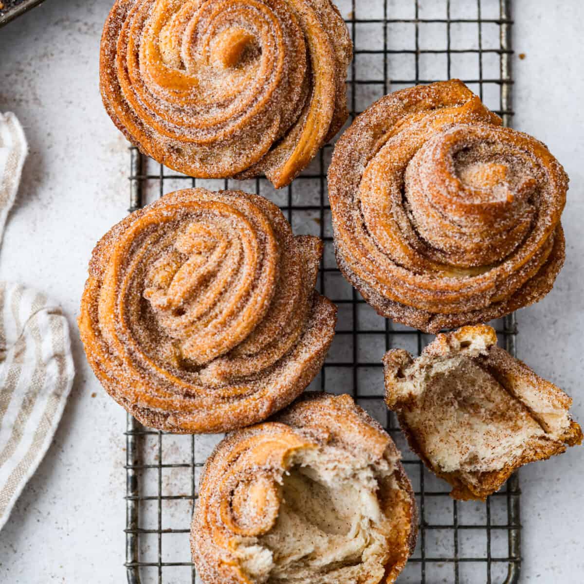 Cruffins Recipe (4 Ingredients!) | The Recipe Critic