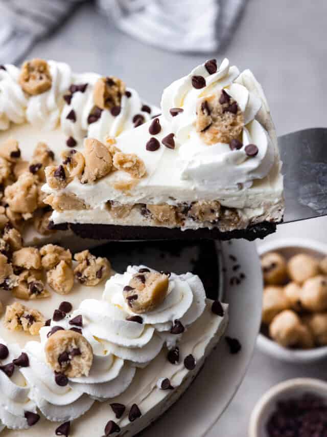 No-Bake Cookie Dough Cheesecake | The Recipe Critic