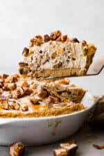No Bake Snickers Bar Pie Recipe | The Recipe Critic