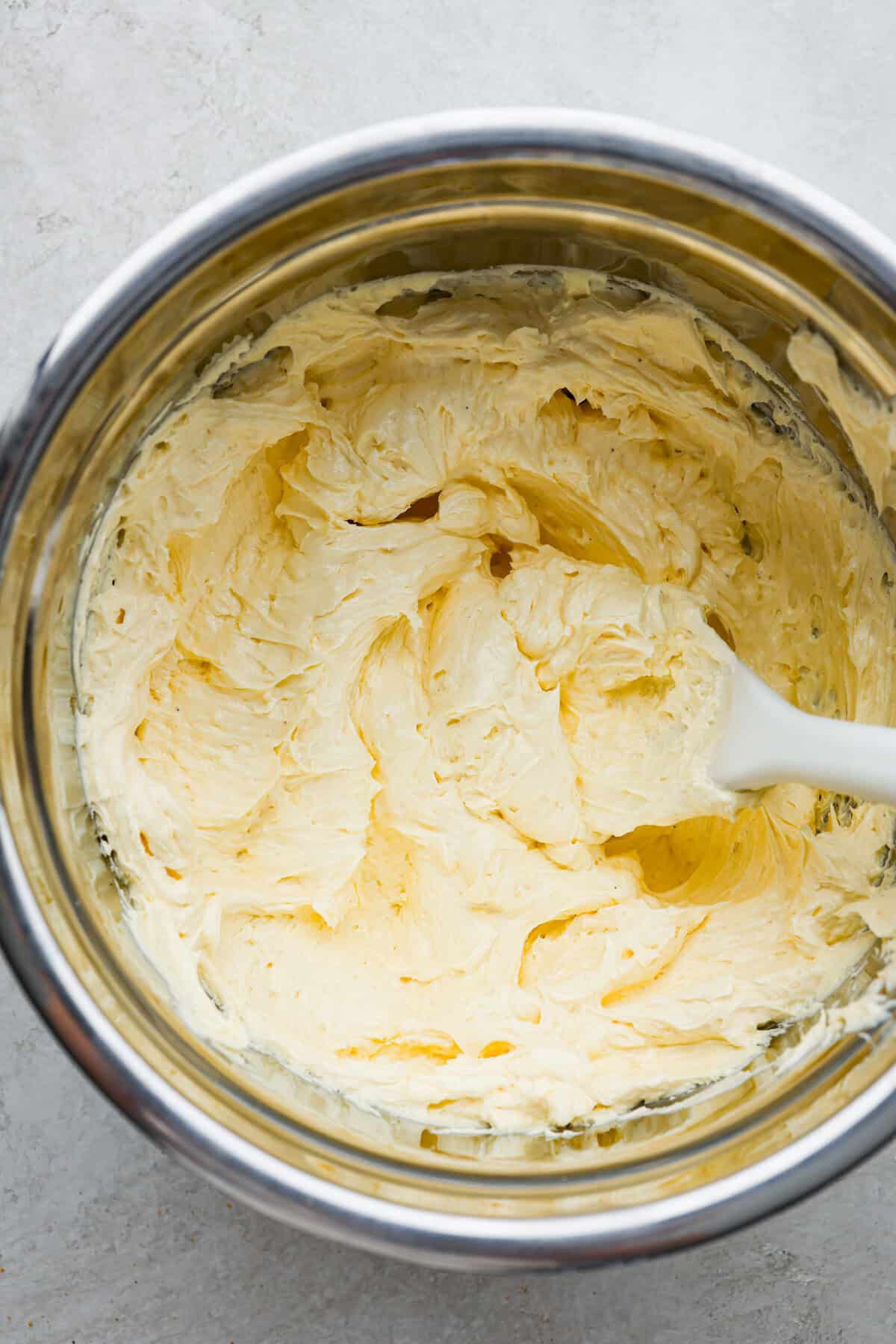 French Buttercream – The Recipe Critic - Chaukasmaal.com