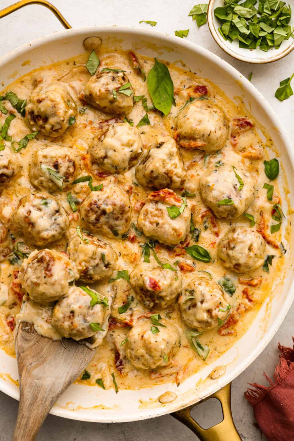 Crockpot BBQ Meatballs Recipe | The Recipe Critic Crockpot BBQ Meatballs Recipe | The Recipe Critic