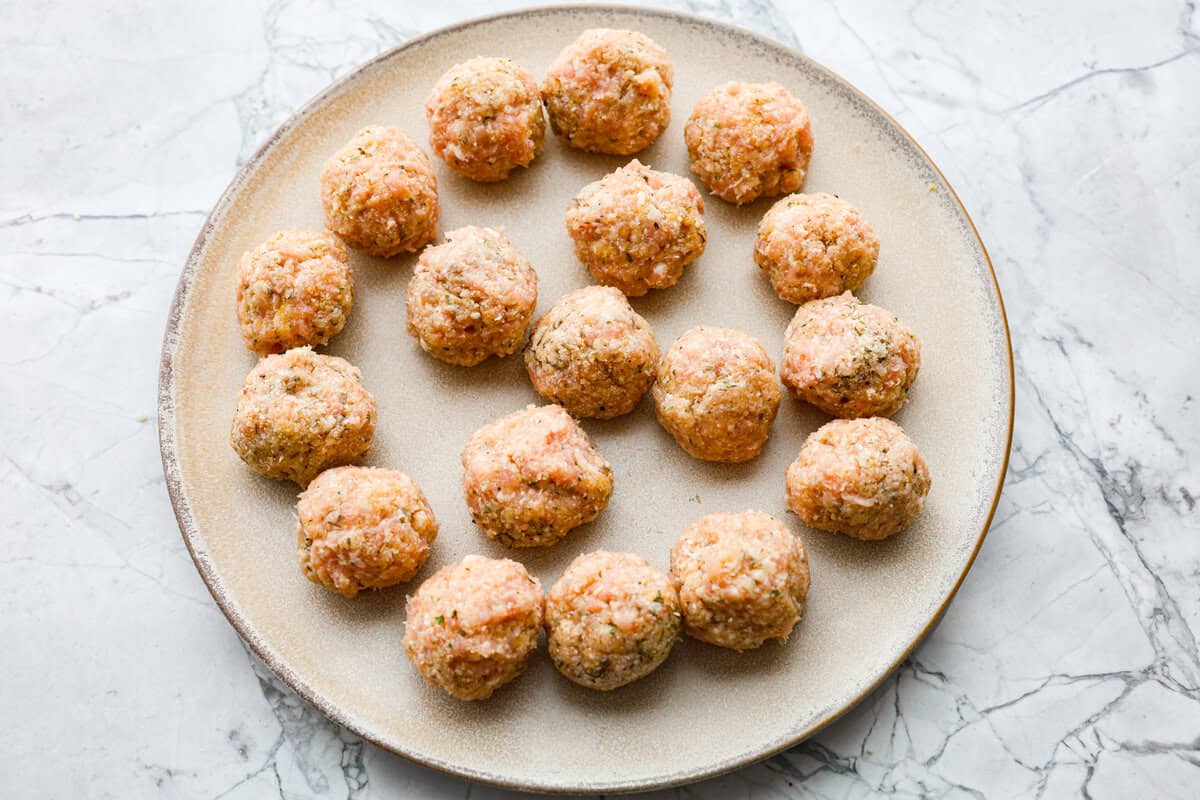 Marry Me Chicken Meatballs | The Recipe Critic