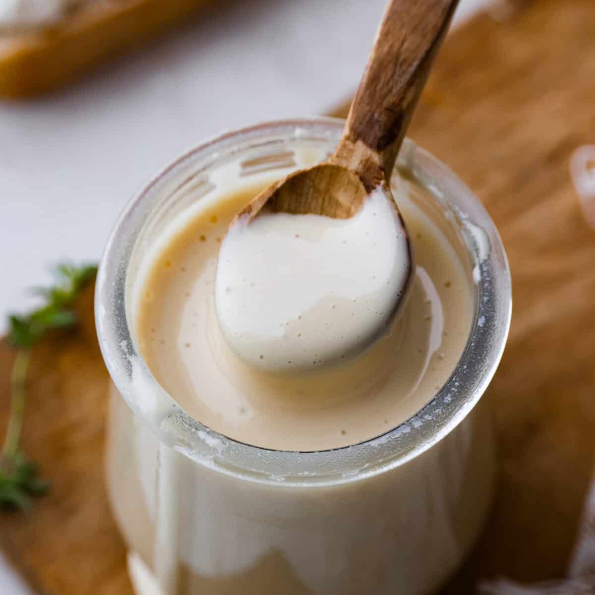 How to Make Whipped Honey | The Recipe Critic