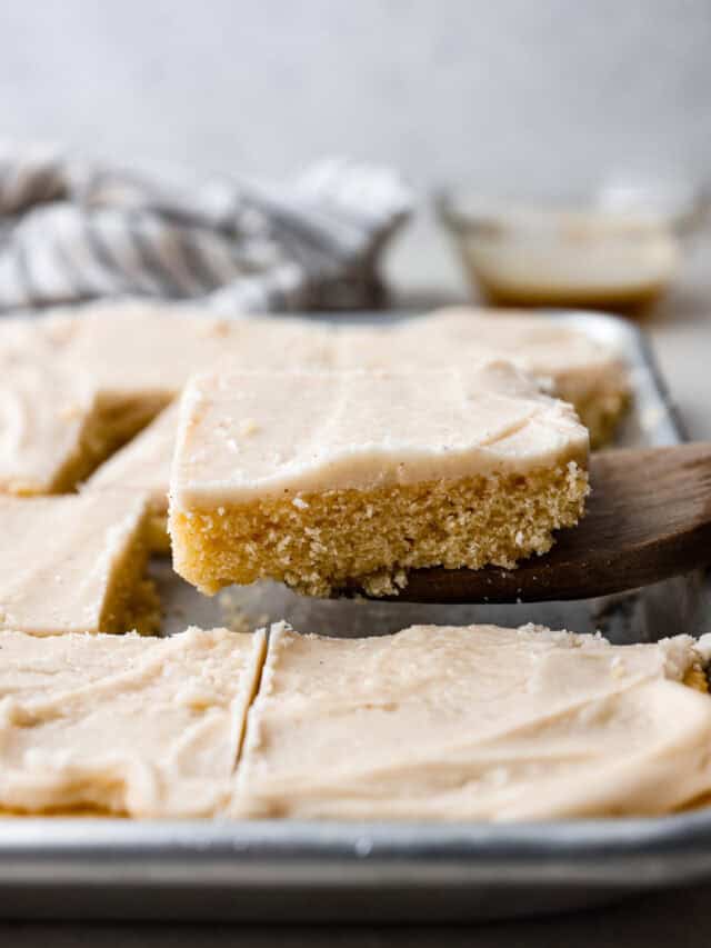 Browned Butter Sheet Cake | The Recipe Critic