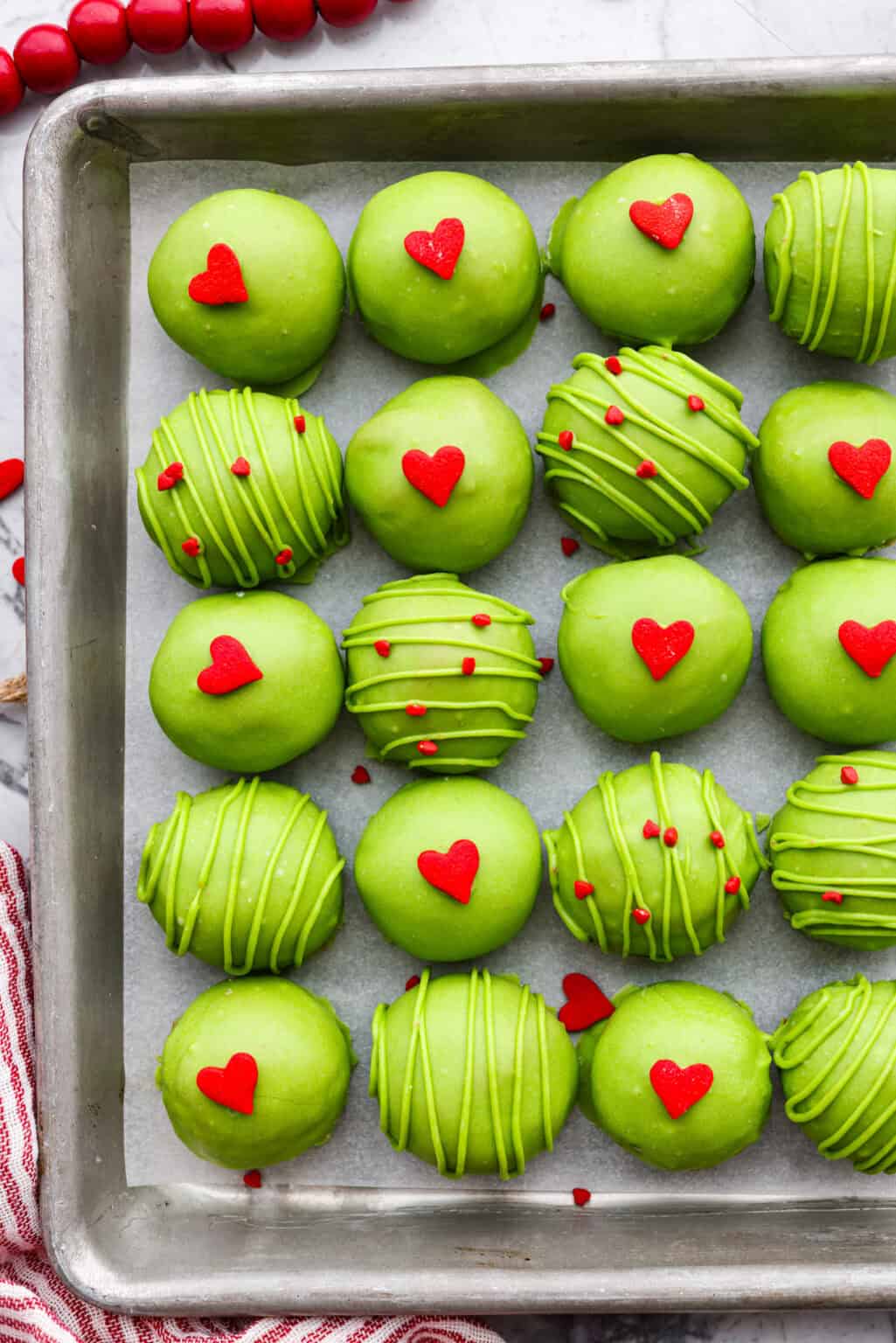 Grinch Oreo Balls | The Recipe Critic