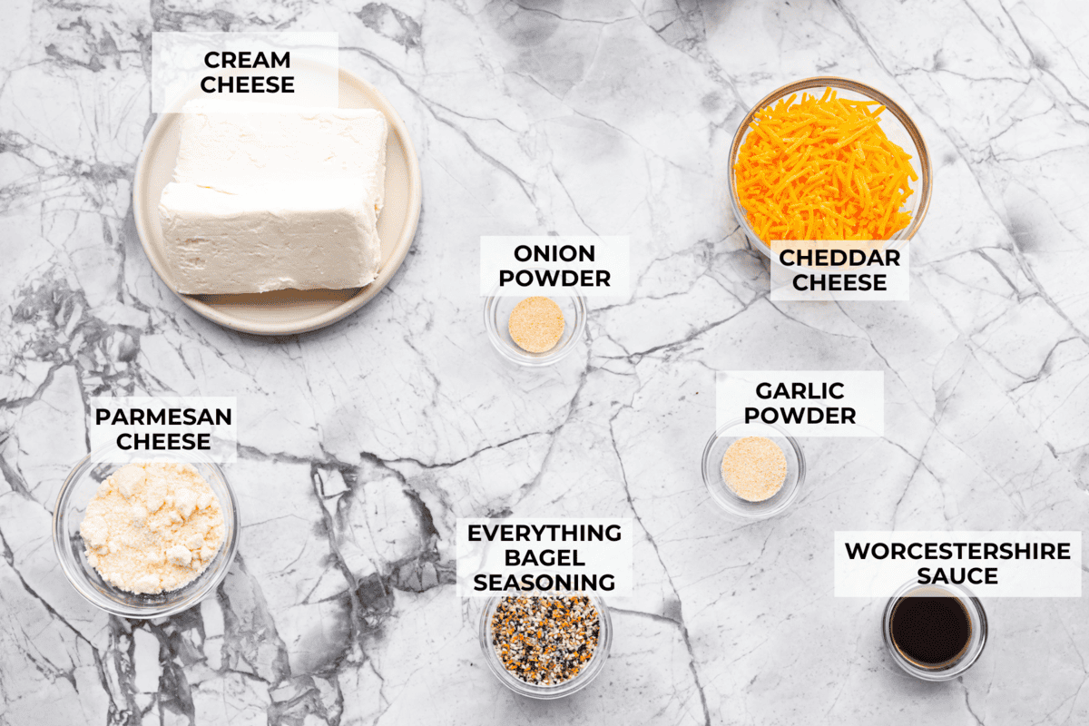 Everything Bagel Cheese Ball | The Recipe Critic