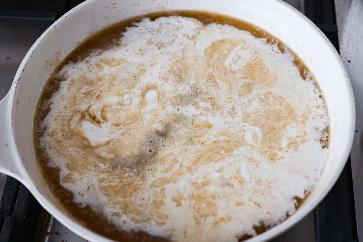 Sour Cream Gravy – Rich, Tangy & Made from Pan Drippings | The Recipe ...