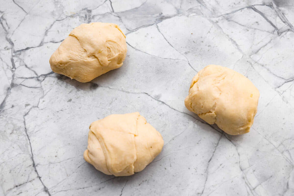 Chicken Pillows Recipe (Creamy Chicken Crescent Rolls) | The Recipe Critic