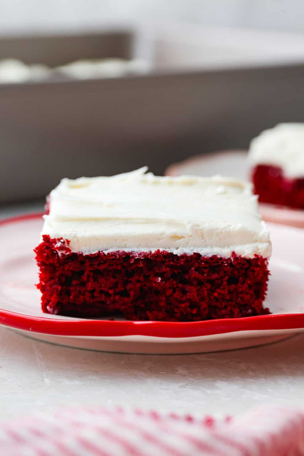 2-Ingredient Red Velvet Cake | Recipe Room